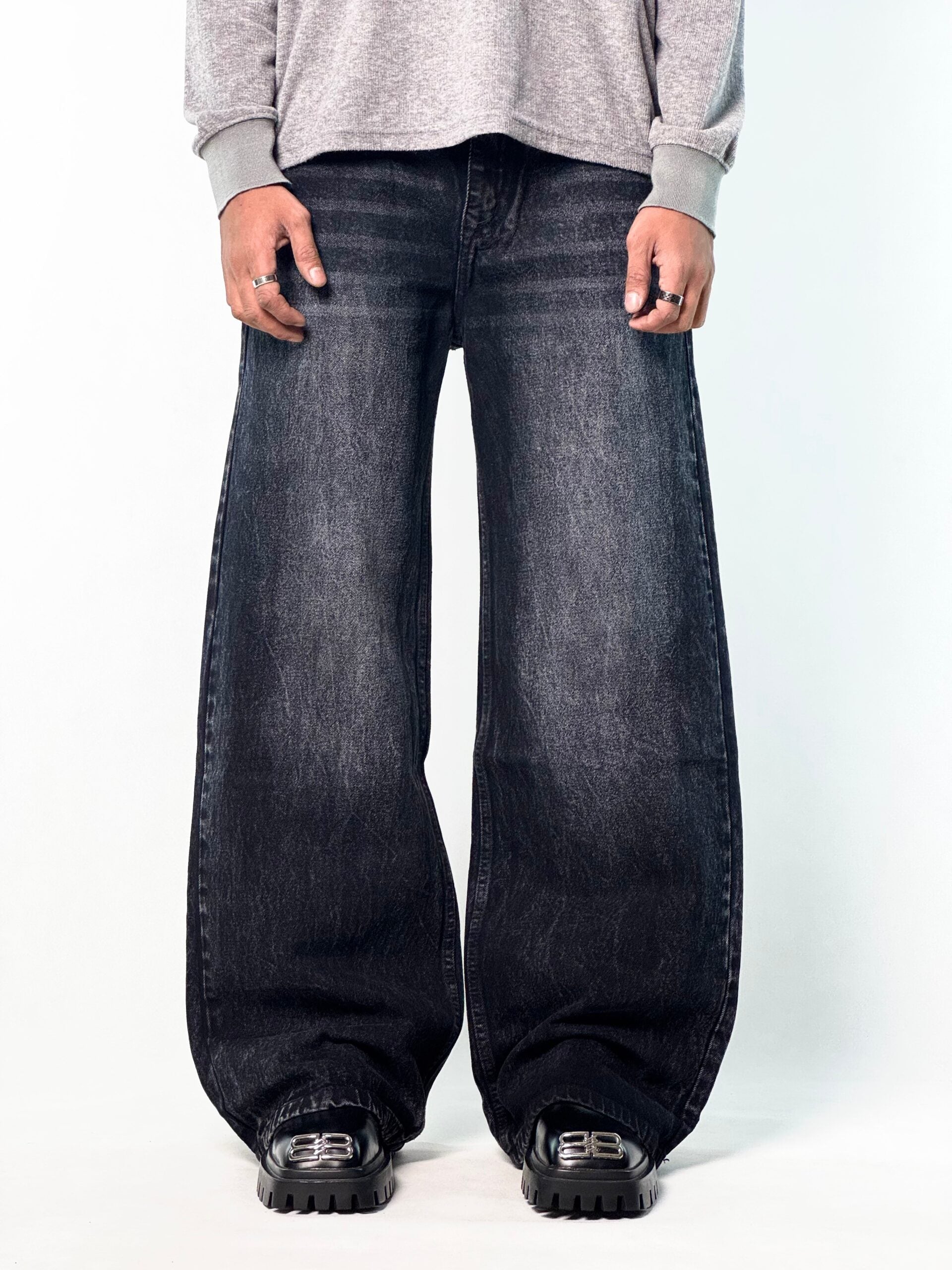 HOLO DARK BAGGY – BLURGVILLAGE